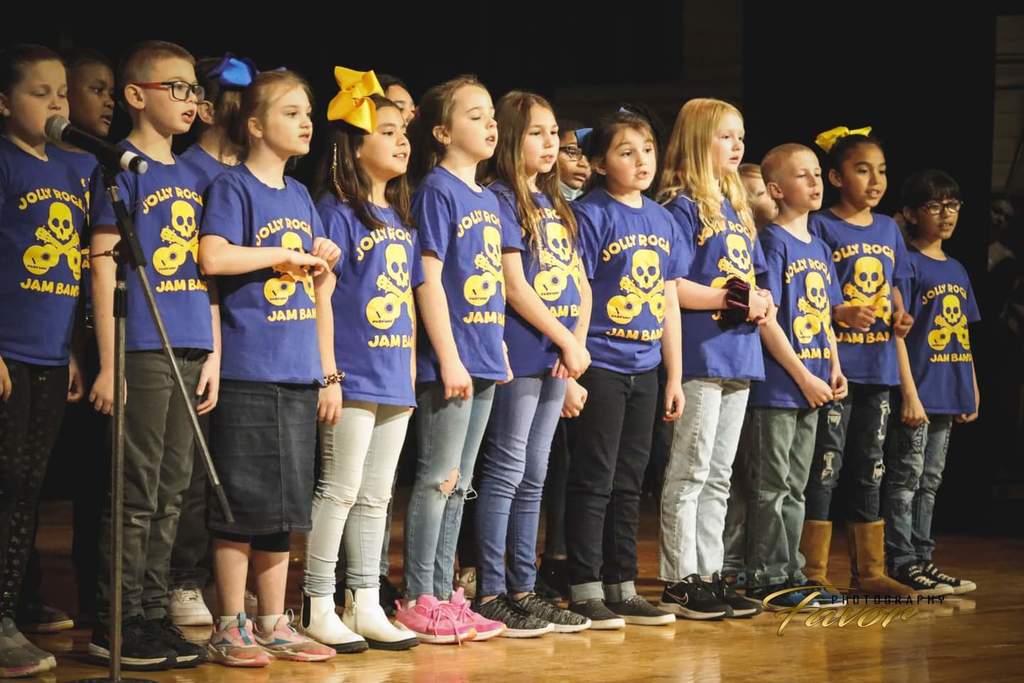 Live Feed | Pine Tree ISD